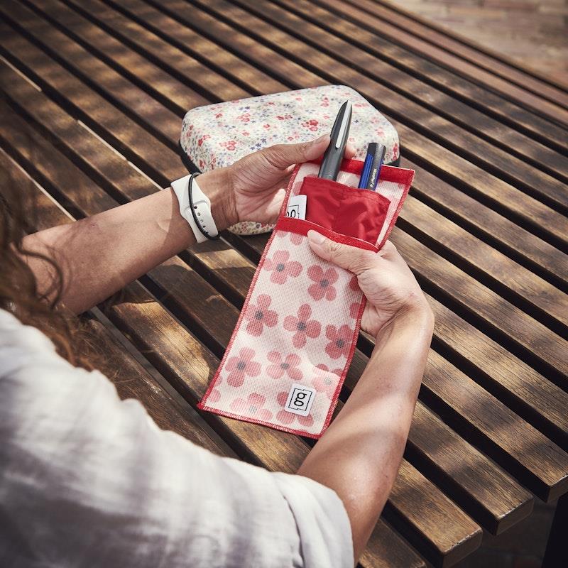 Buy Glucology Insulin Cooling Bundle (Pen Pouch/ 1x 10 Glucochews ...