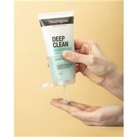 Buy Neutrogena Deep Clean Invigorating Foam Scrub 150g Online at ...