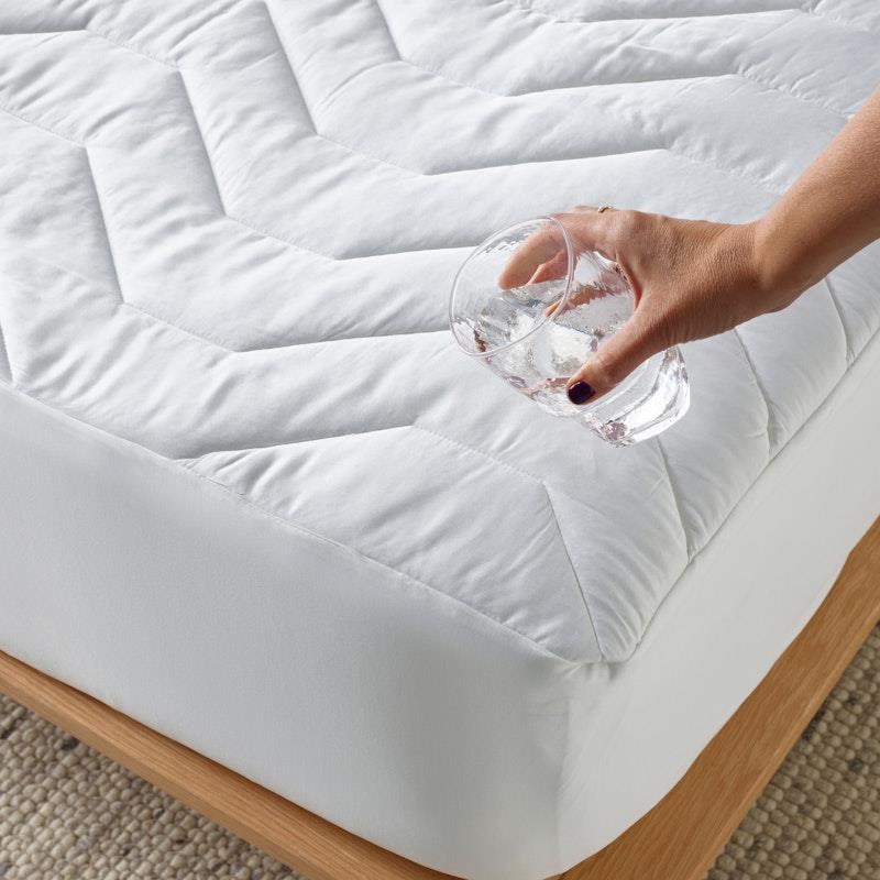 Buy Staydry Bamboo Quilted Mattress Protector Double Online at Chemist ...